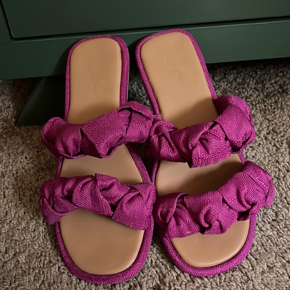 Universal Thread | Shoes | Universal Thread Sandals | Poshmark